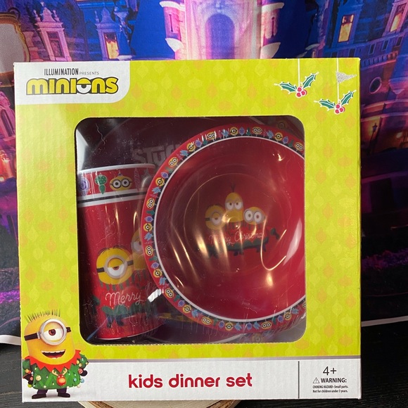 minions | Dining | Illumination Minions Kids Dinner Set Ages 4 | Poshmark
